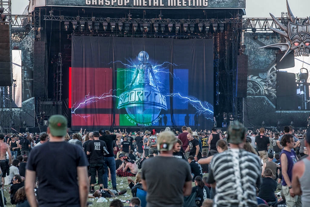 Graspop: Knetterhete zondag met grootse Scorpions, Steel Panther en ...
