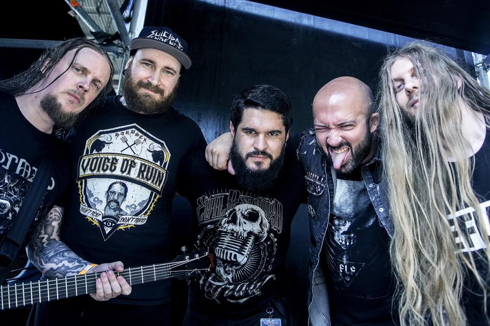 Interview: Frontman Julien Truchan van Benighted over de nieuwe ...