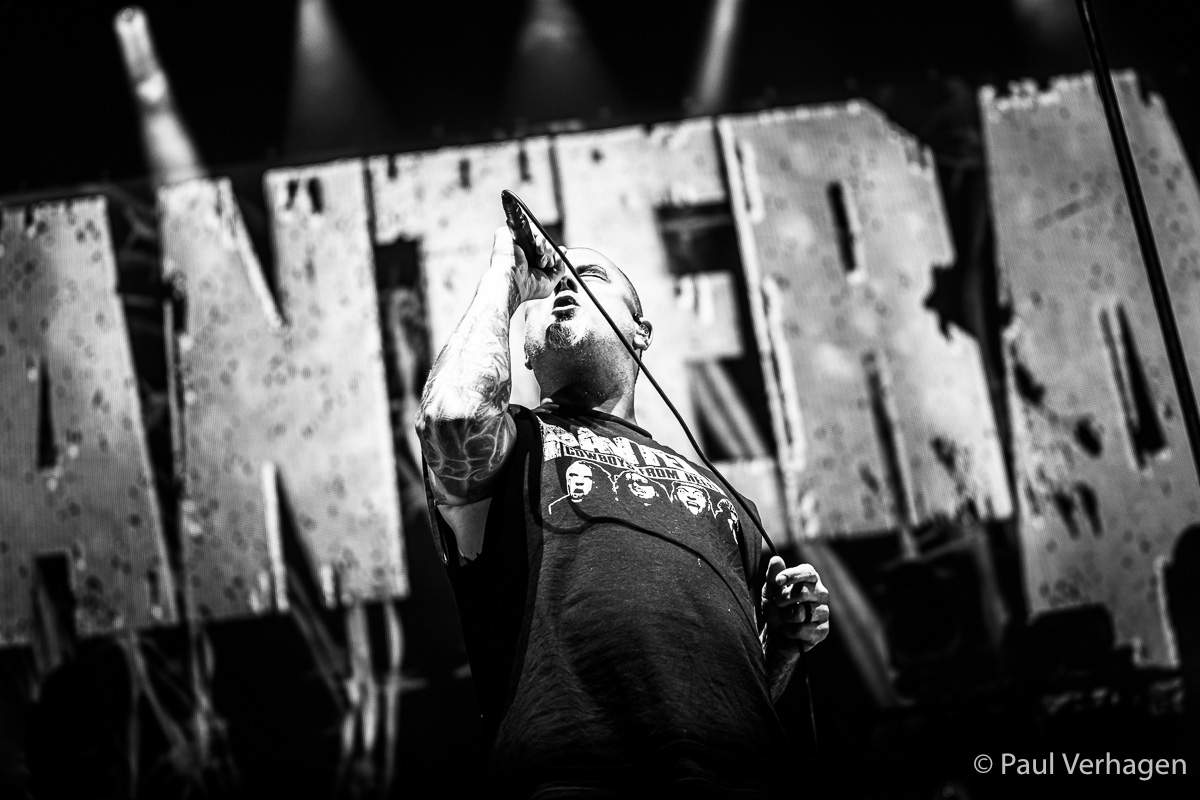 Pantera snoert kritiek de mond in AFAS Live | NMTH